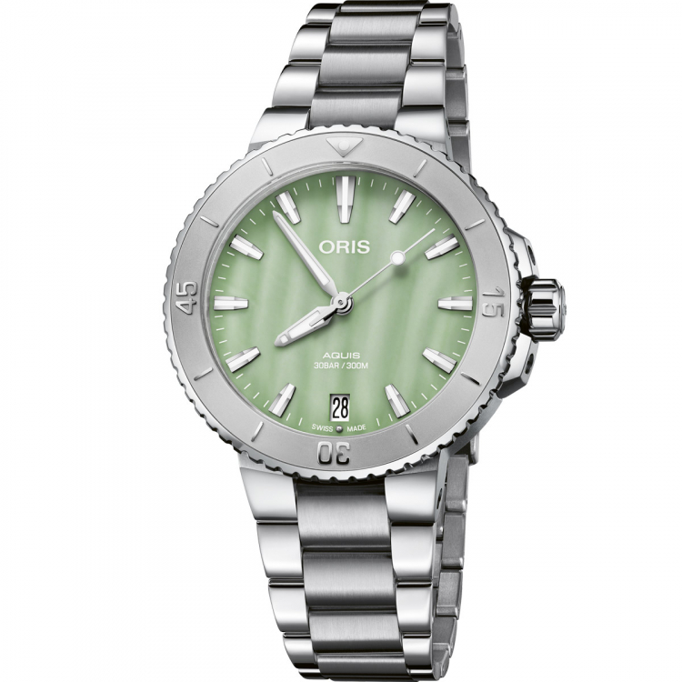 Oris Aquis Date - 01 733 7770 4157-07 8 18 05P - Helen Kirchhofer