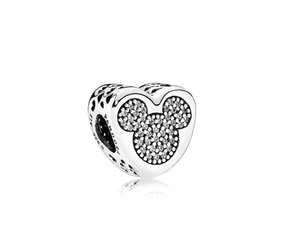 Pandora - Helen Kirchhofer